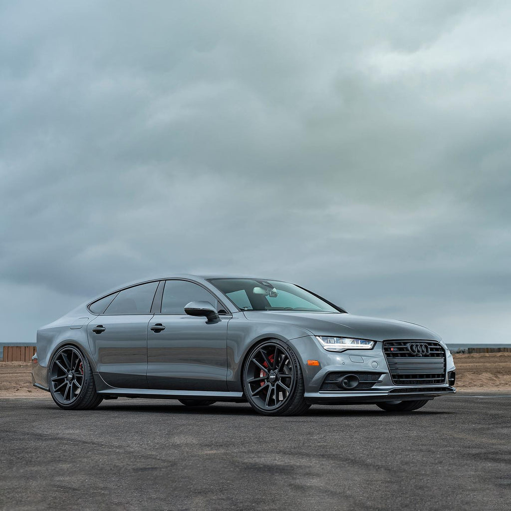 21x10.5 Rotiform BTL Gloss Silver w/ Machined Face – Darkside Motoring