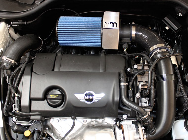 NM Eng. HI-FLO Air Intake Kit | N18 • R-Chassis – Darkside Motoring